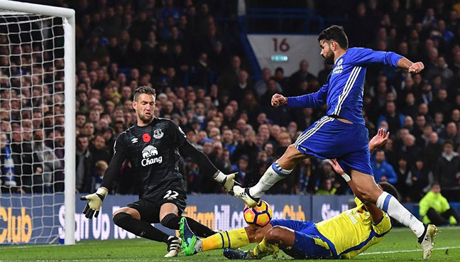 Chelsea storm to summit after Man City stumble | FMT