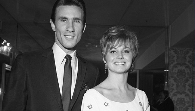 Murder of singer’s ex-wife solved 40 years on | FMT