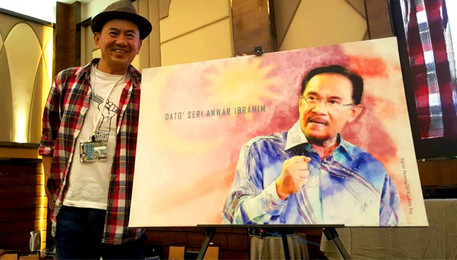 Anwar’s portrait fetches RM11,000 | FMT