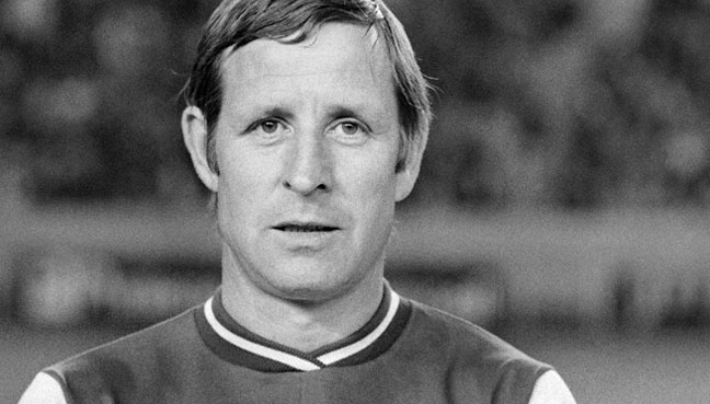 Real Madrid legend Raymond Kopa dies aged 85 | FMT