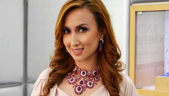 Actress Maria Farida awarded RM400,000 for defamation | FMT