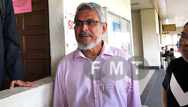 Khalid Samad freed of sedition charge | Free Malaysia Today (FMT)