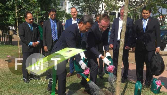 Adelaide mayor amazed at Penang’s heritage conservation efforts | FMT