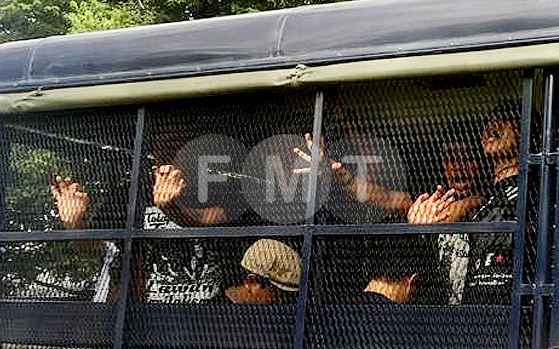8 nabbed over Malaysia Day demonstration on Sabah issues | FMT