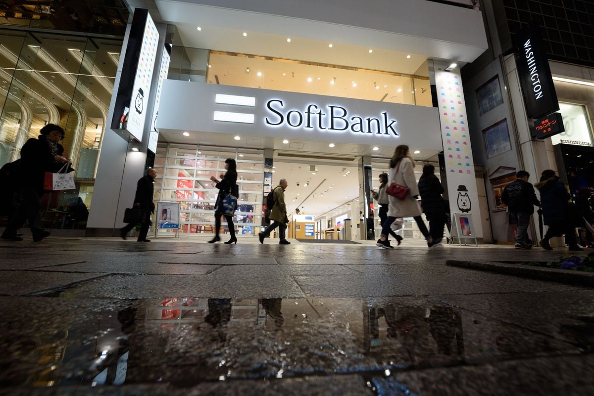 SoftBank-backed Chinese app sees stocks rise 19% in NY debut | Free ...