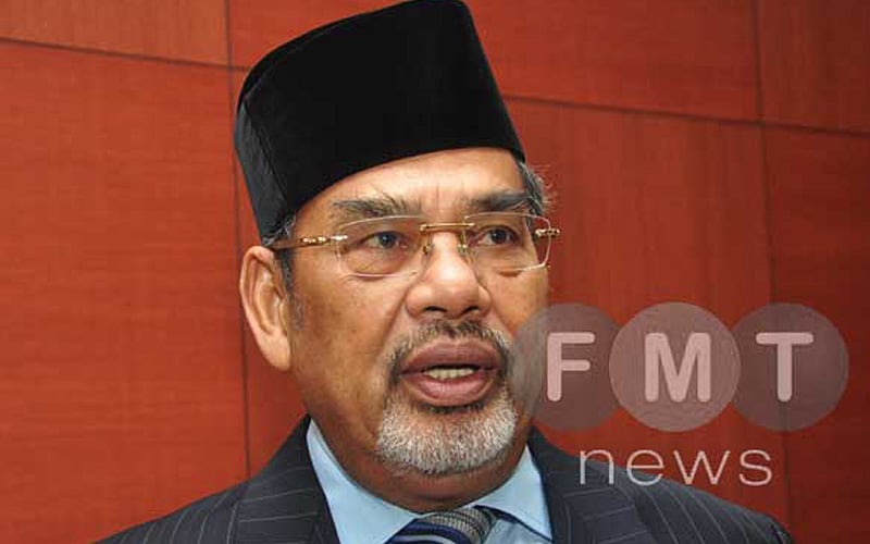 I’m an ultra Indian, Tajuddin insists over request for Tamil schools | FMT