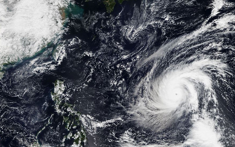 Typhoon triggers deadly landslides in Philippines, dozens trapped ...