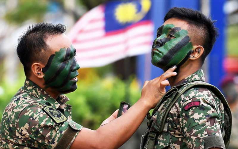 Tentera tolak dakwaan pinggir adat dan budaya dalam acara rasmi | FMT