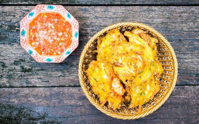 Prawn Fritters: A seriously good Cucur Udang recipe | Free Malaysia ...
