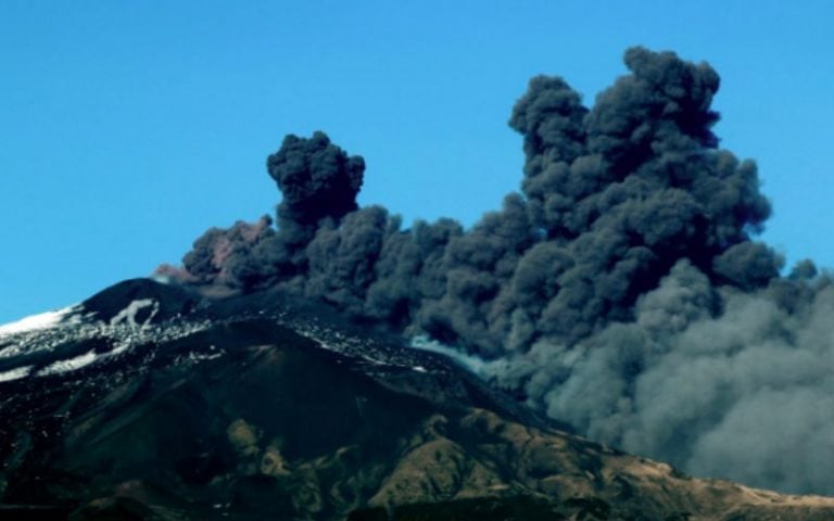 4.8 quake hits area near Sicily’s Mount Etna | Free Malaysia Today (FMT)