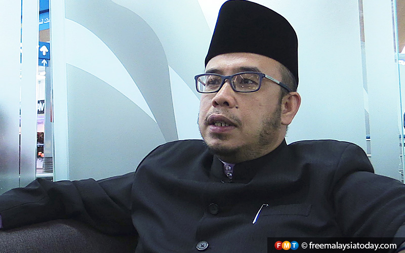 Stop wearing mufti’s hat | FMT