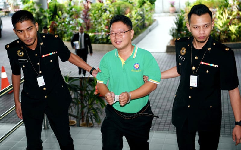 Bekas Adun DAP didakwa buat tuntutan palsu lebih RM38,000 | Free ...