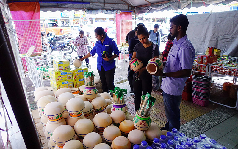 Reguraj, generasi ke-5 hasilkan periuk tanah untuk Ponggal | Free ...