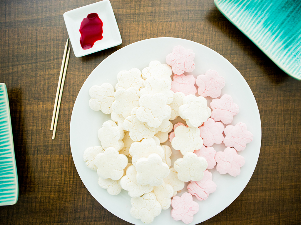 Tapioca cookies: Traditional Kuih Bangkit for modern bakers | Free ...