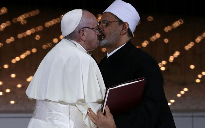 Pope and top Muslim cleric in joint call for freedom of belief | Free ...