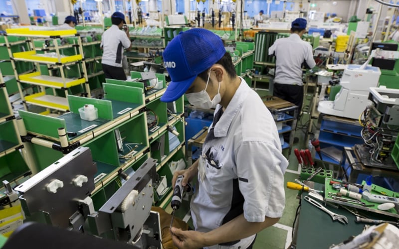 Asia factory activity tumbles on supply snarls, weaker demand | FMT