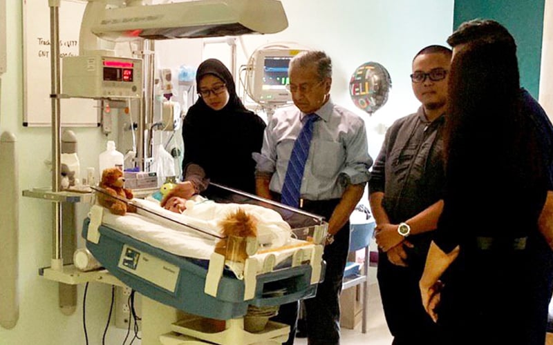 Baby Ainul Mardhiah returns from London, taken to HKL | FMT