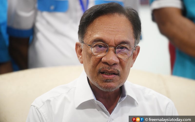 Judge recuses herself, Anwar’s bid to strike out suit on pardon put off ...
