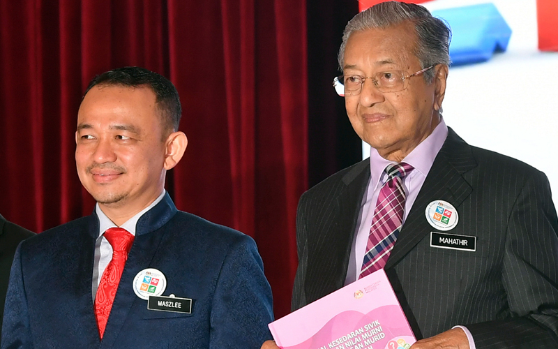 Maszlee thanks Dr M, hopes for continued good relationship | FMT