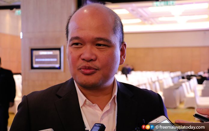 Ex-Khazanah MD joins Axiata board | Free Malaysia Today (FMT)