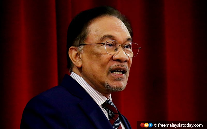 Sack those involved in brawl, orders Anwar | FMT