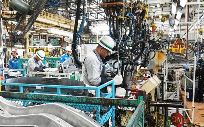 Globalised economy working against unions, workers, says activist ...