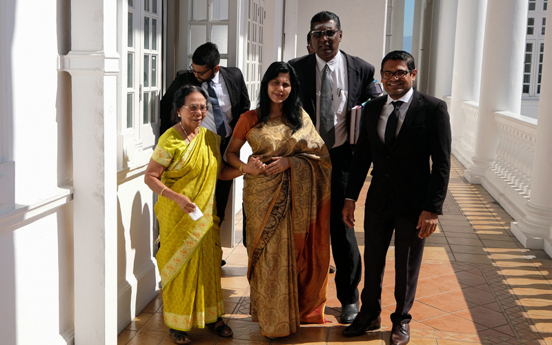 Woman seeks to be party in suit on Samy Vellu’s mental condition | FMT