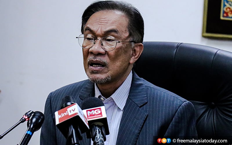 Halt all pro and anti-Jawi rallies, says Anwar | FMT