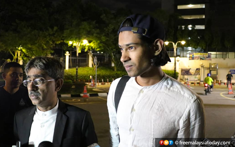 Yusoff Rawther leaves Bukit Aman after 8 hours | FMT
