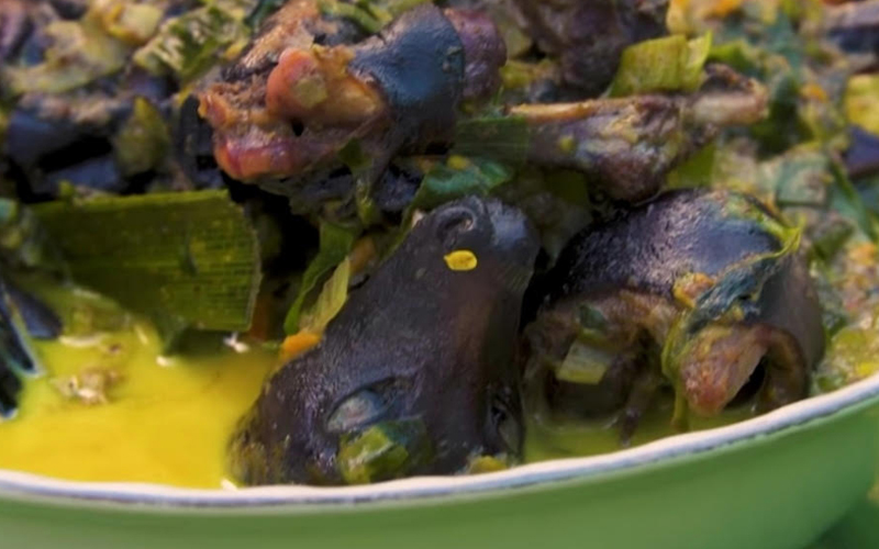 Kelawar masak lemak hidangan istimewa Indonesia | Free Malaysia Today (FMT)