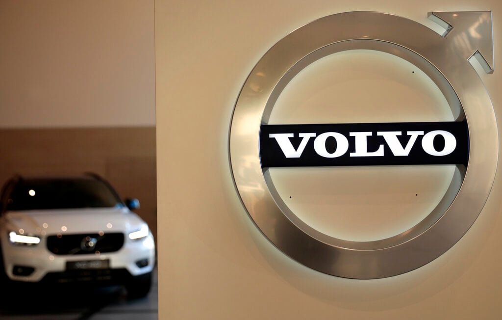 Volvo group sees higher risk from ‘unstable’ chip supply chain | FMT