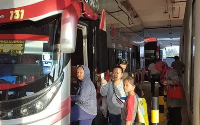 Sarawak allows express, stage buses to operate at full capacity | Free ...