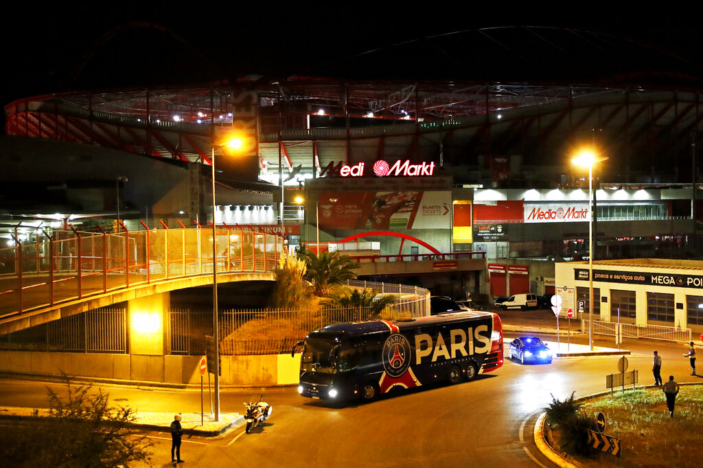 Paris police ban fan gatherings to greet PSG players | Free Malaysia ...