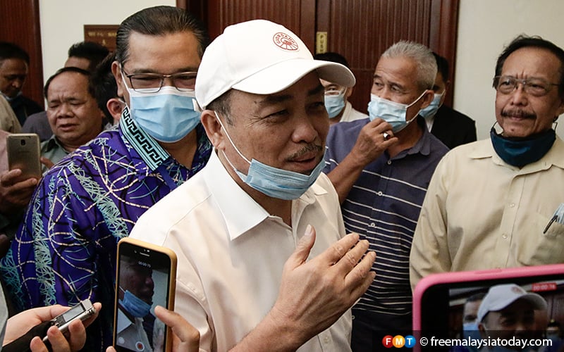 Hajiji leaves PN-BN meeting, says CM discussions ongoing | FMT Hajiji leaves PN-BN meeting, says CM discussions ongoing | FMT