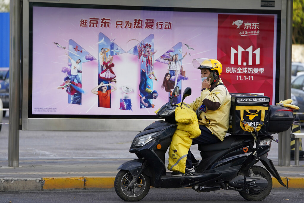 Battle the algorithms: China’s delivery riders on the edge | FMT
