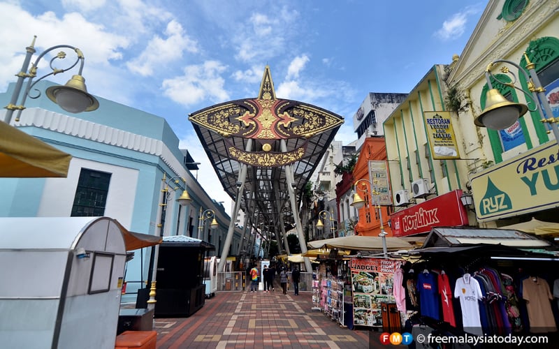 Oh! Pasar Budaya (plastik) | FMT