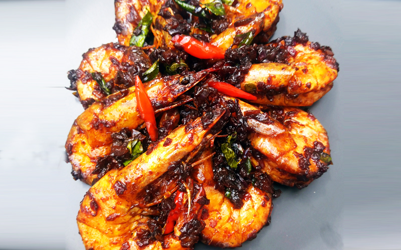 Bye bye to big prawns at next CNY reunion dinner? | FMT