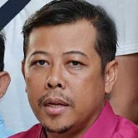 Is new fake news law meant to silence politicians, asks Umno man | FMT