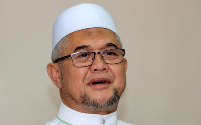 ‘Pulangkan duit kami’, PAS Perak buat laporan polis terhadap peguam ...