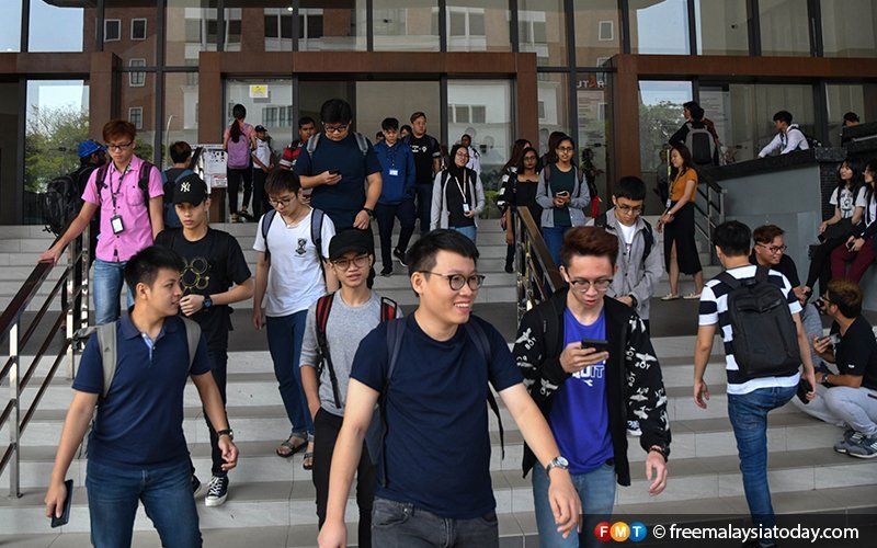 Kelas dalam talian diteruskan bagi IPT sepanjang PKP | FMT