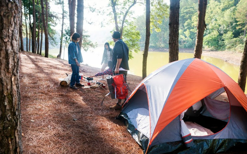 Jadikan berkhemah aktiviti bermanfaat bersama keluarga | FMT