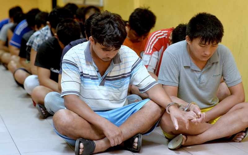 Asylum seekers among 1,200 Myanmar nationals to be sent home | FMT