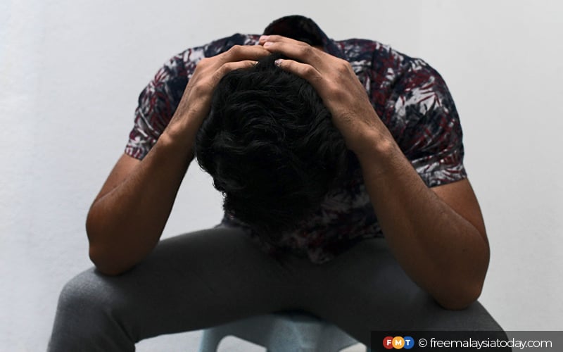 Pelajar cederakan diri selepas kena tindakan | Hot FM