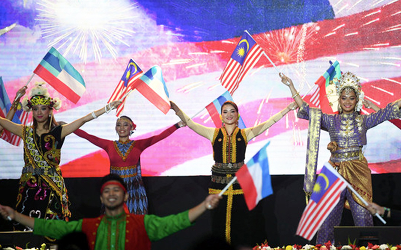 Nothing to dance about for Sabah’s cultural troupes | FMT