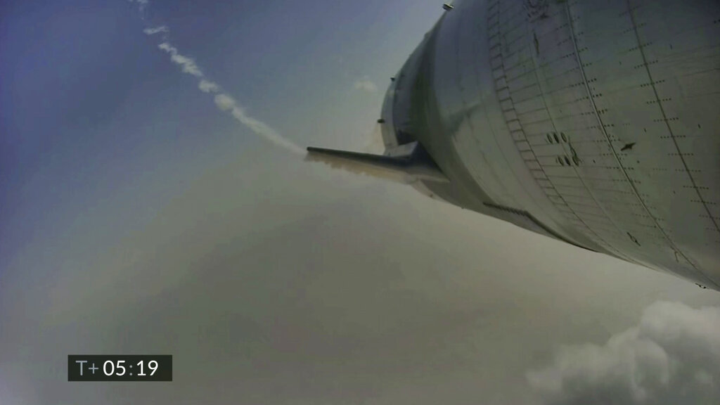 SpaceX makes first Starship landing without blowing up | FMT