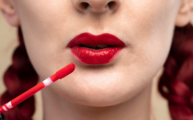 Red lipstick is top iconic beauty trend of all time | FMT