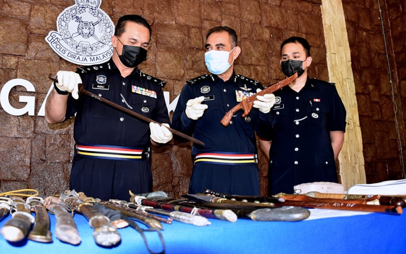 Gang 36 members enter Melaka with ‘Miti letter,’ stage RM1.2mil robbery ...