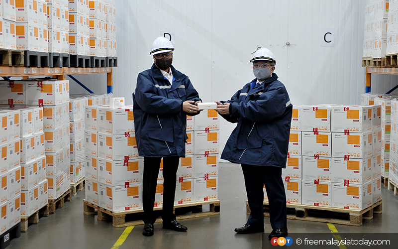 Govt to study data before relaxing SOPs for fully-vaccinated | FMT