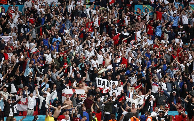 German minister chides ‘irresponsible’ Uefa over crowded stadiums ...