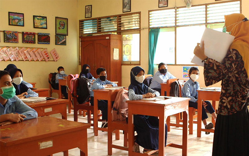 Indonesia mula buka sekolah di Bali dan luar Jawa | FMT